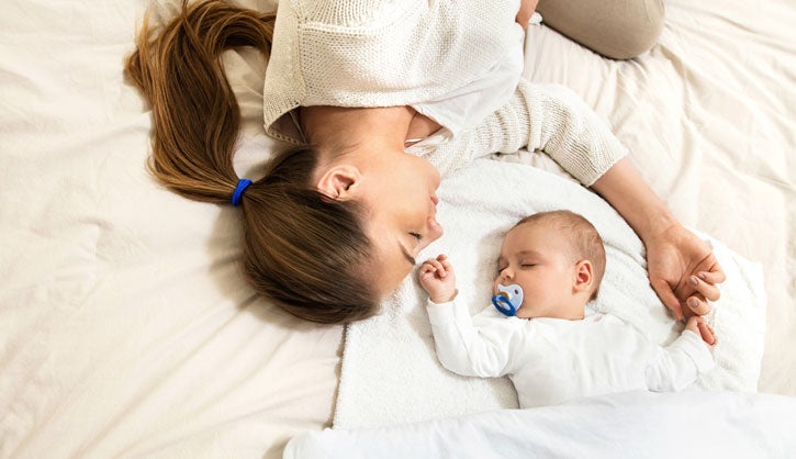 Cómo cuidar a un bebé | Nestlé Bebé